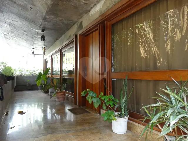 Casa / Sobrado para Venda em São Paulo/SP Alto de Pinheiros 5 Quartos