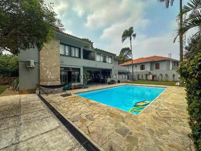 Casa / Sobrado para Venda em São Paulo/SP Alto de Pinheiros 5 Quartos