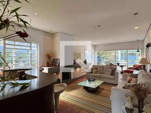 Casa / Sobrado para Venda em São Paulo/SP Alto de Pinheiros 5 Quartos