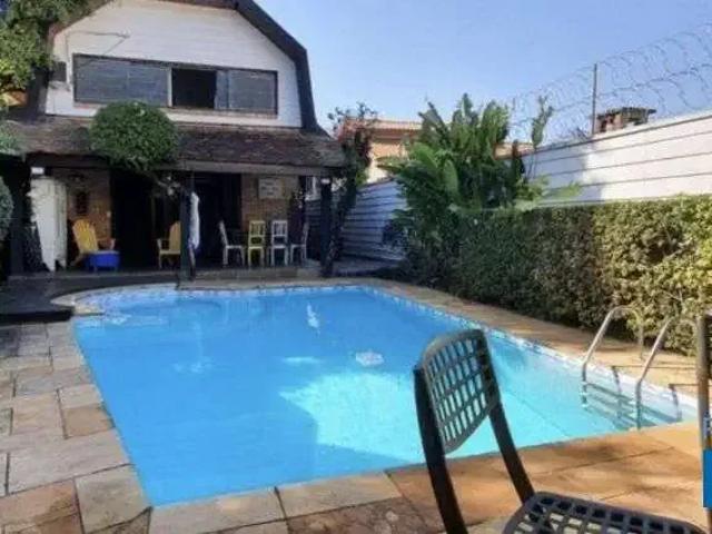 Casa / Sobrado para Venda em São Paulo/SP Alto de Pinheiros 5 Quartos
