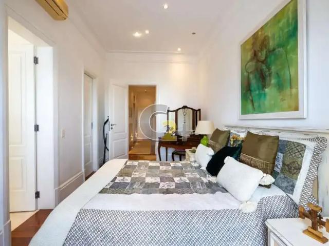 Casa / Sobrado para Venda em São Paulo/SP Alto de Pinheiros 5 Quartos