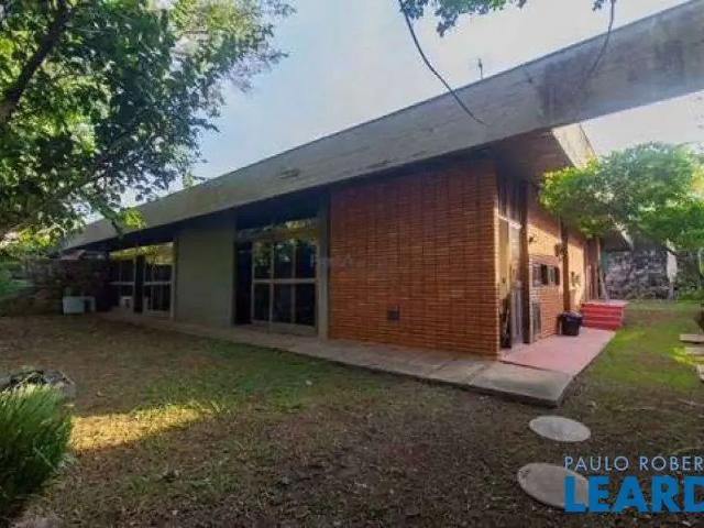 Casa / Sobrado para Venda em São Paulo/SP Alto de Pinheiros 5 Quartos