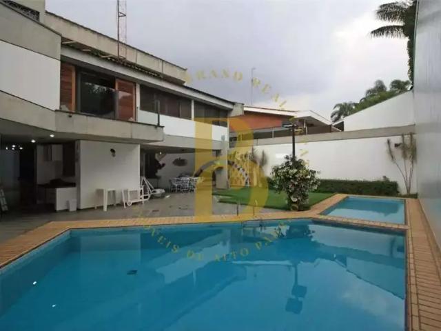 Casa / Sobrado para Venda em São Paulo/SP Alto de Pinheiros 5 Quartos