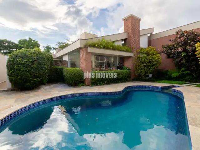 Casa / Sobrado para Venda em São Paulo/SP Alto de Pinheiros 7 Quartos