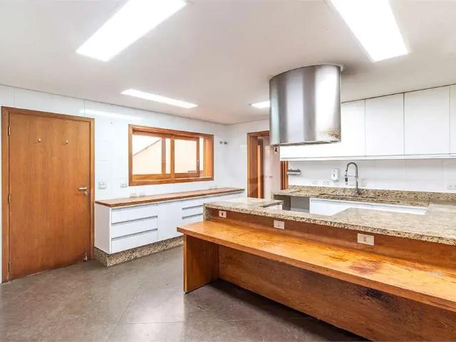 Casa / Sobrado para Venda em São Paulo/SP Alto de Pinheiros 3 Quartos