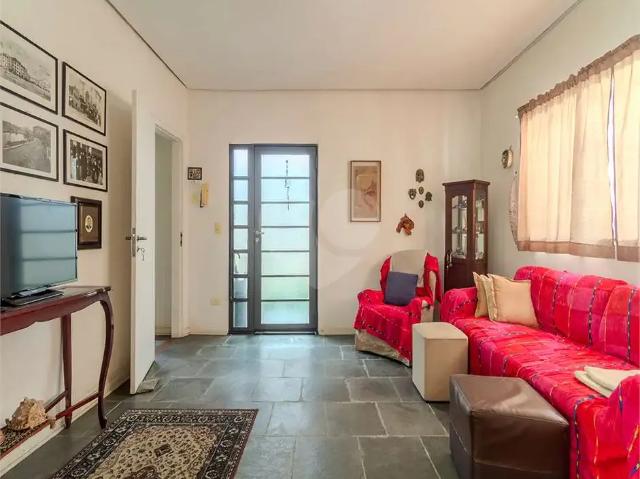Casa / Sobrado para Venda em São Paulo/SP Alto de Pinheiros 3 Quartos