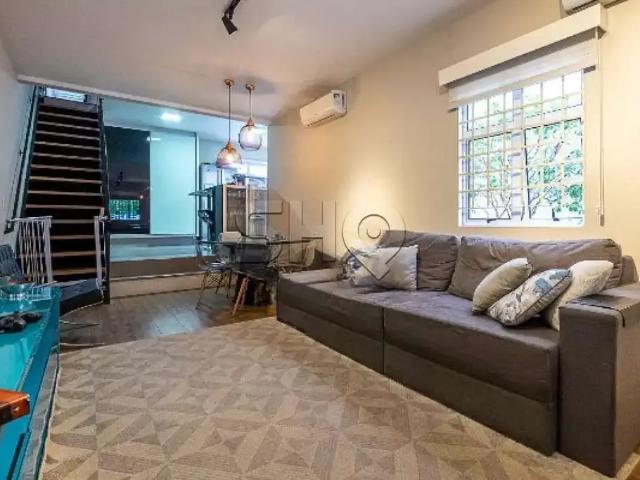 Casa / Sobrado para Venda em São Paulo/SP Alto de Pinheiros 3 Quartos
