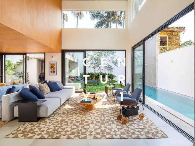 Casa / Sobrado para Venda em São Paulo/SP Alto de Pinheiros 3 Quartos
