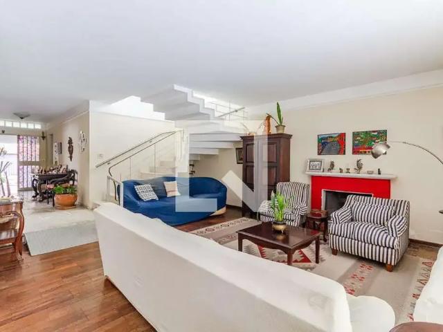 Casa / Sobrado para Venda em São Paulo/SP Alto de Pinheiros 3 Quartos