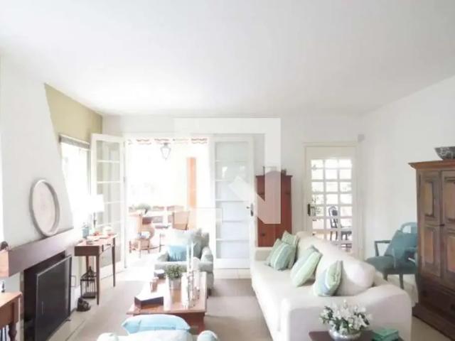 Casa / Sobrado para Venda em São Paulo/SP Alto de Pinheiros 3 Quartos