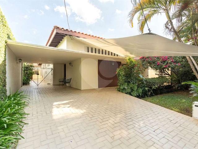Casa / Sobrado para Venda em São Paulo/SP Alto de Pinheiros 3 Quartos