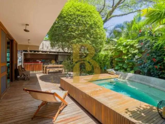 Casa / Sobrado para Venda em São Paulo/SP Alto de Pinheiros 3 Quartos