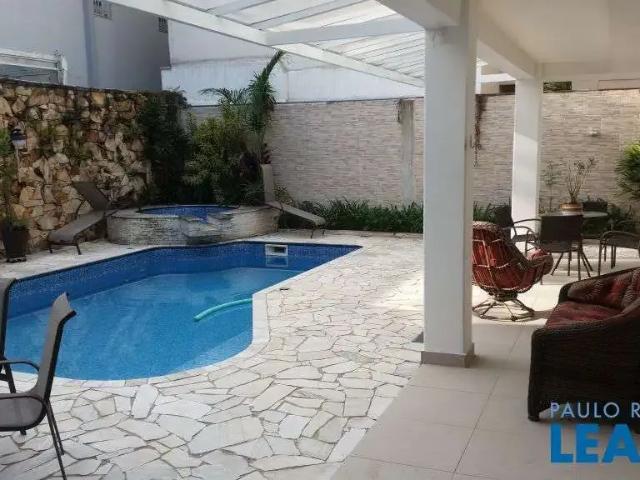 Casa / Sobrado para Venda em São Paulo/SP Alto de Pinheiros 3 Quartos