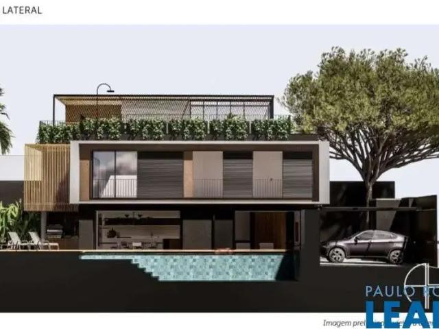 Casa / Sobrado para Venda em São Paulo/SP Alto de Pinheiros 3 Quartos