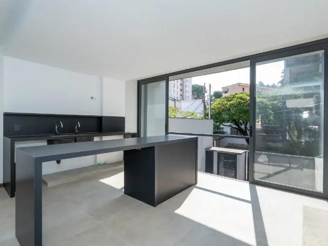 Casa / Sobrado para Venda em São Paulo/SP Alto de Pinheiros 3 Quartos