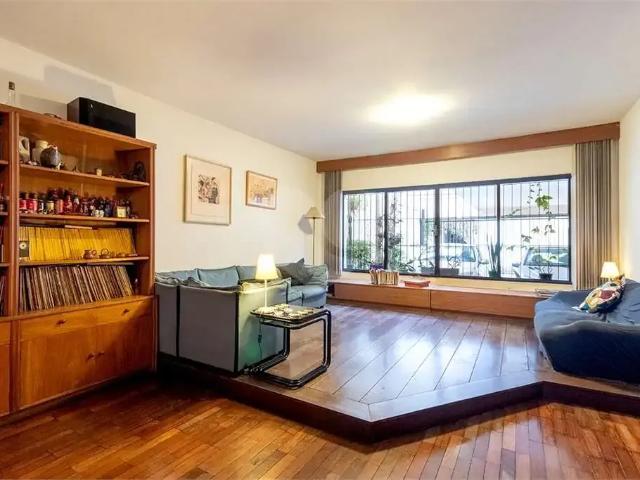 Casa / Sobrado para Venda em São Paulo/SP Alto de Pinheiros 3 Quartos