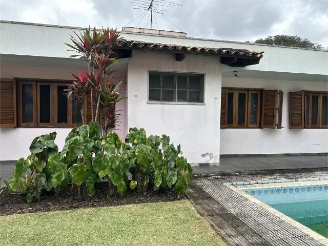 Casa / Sobrado para Venda em São Paulo/SP Alto de Pinheiros 3 Quartos