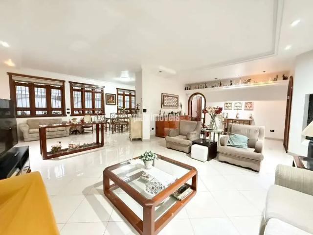 Casa / Sobrado para Venda em São Paulo/SP Alto de Pinheiros 3 Quartos