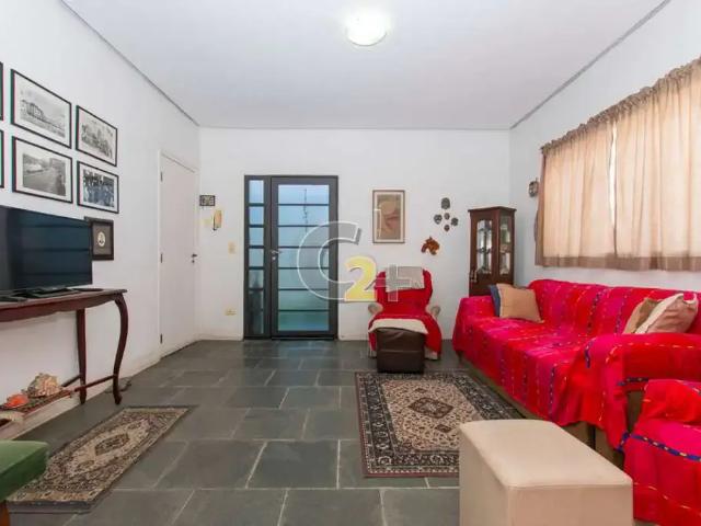 Casa / Sobrado para Venda em São Paulo/SP Alto de Pinheiros 3 Quartos