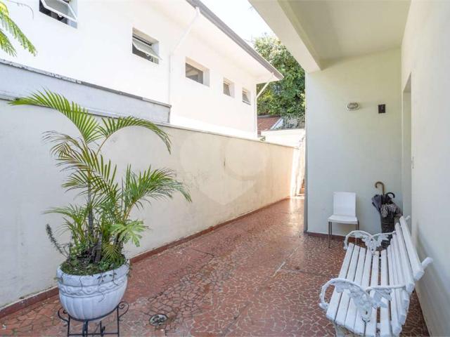 Casa / Sobrado para Venda em São Paulo/SP Alto de Pinheiros 3 Quartos