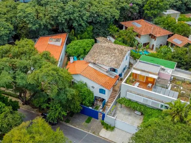 Casa / Sobrado para Venda em São Paulo/SP Alto de Pinheiros 3 Quartos