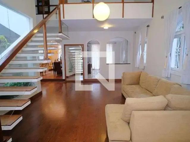 Casa / Sobrado para Venda em São Paulo/SP Alto de Pinheiros 3 Quartos