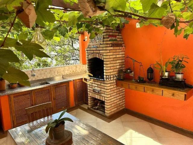 Casa / Sobrado para Venda em São Paulo/SP Alto de Pinheiros 3 Quartos