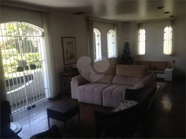 Casa / Sobrado para Venda em São Paulo/SP Alto de Pinheiros 3 Quartos