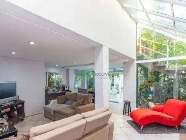 Casa / Sobrado para Venda em São Paulo/SP Alto de Pinheiros 3 Quartos
