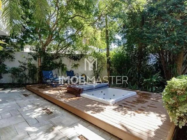 Casa / Sobrado para Venda em São Paulo/SP Alto de Pinheiros 3 Quartos