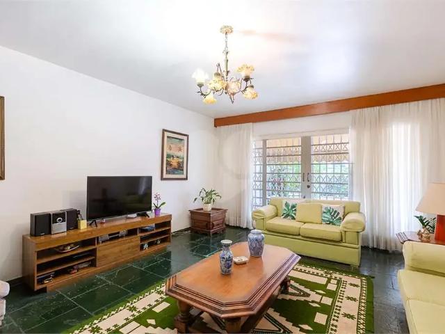 Casa / Sobrado para Venda em São Paulo/SP Alto de Pinheiros 3 Quartos