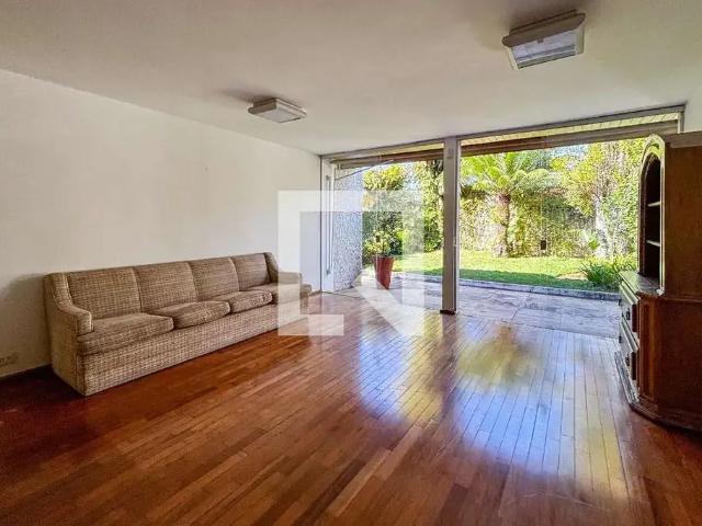 Casa / Sobrado para Venda em São Paulo/SP Alto de Pinheiros 3 Quartos