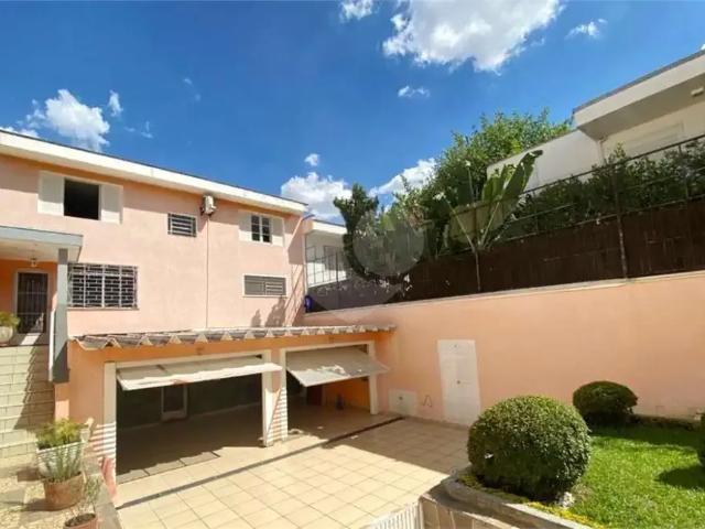 Casa / Sobrado para Venda em São Paulo/SP Alto de Pinheiros 3 Quartos
