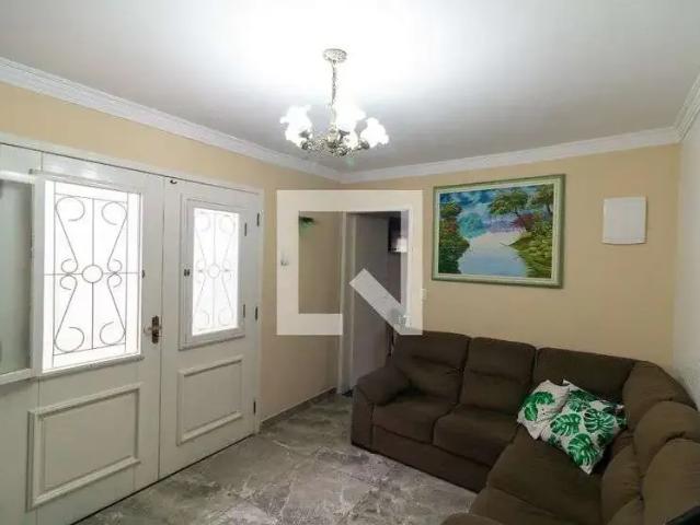 Casa / Sobrado para Venda em São Paulo/SP Artur Alvim 4 Quartos