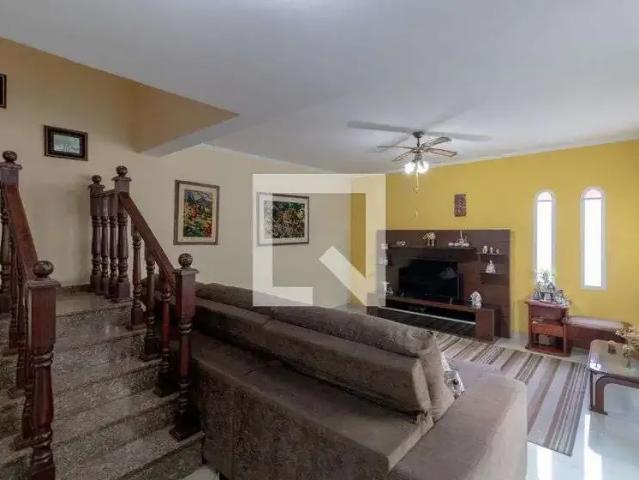 Casa / Sobrado para Venda em São Paulo/SP Artur Alvim 4 Quartos