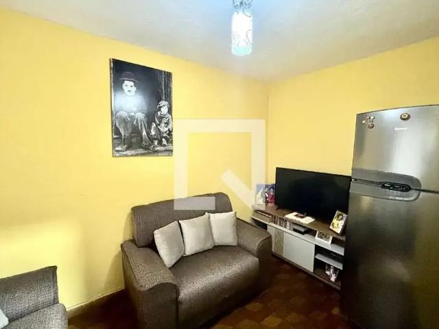 Casa / Sobrado para Venda em São Paulo/SP Artur Alvim 6 Quartos