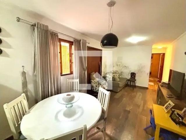 Casa / Sobrado para Venda em São Paulo/SP Artur Alvim 3 Quartos