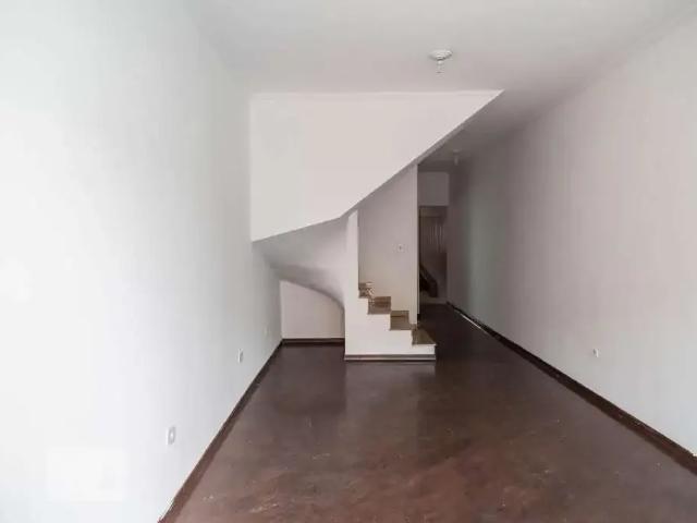 Casa / Sobrado para Venda em São Paulo/SP Artur Alvim 3 Quartos