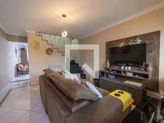 Casa / Sobrado para Venda em São Paulo/SP Artur Alvim 3 Quartos