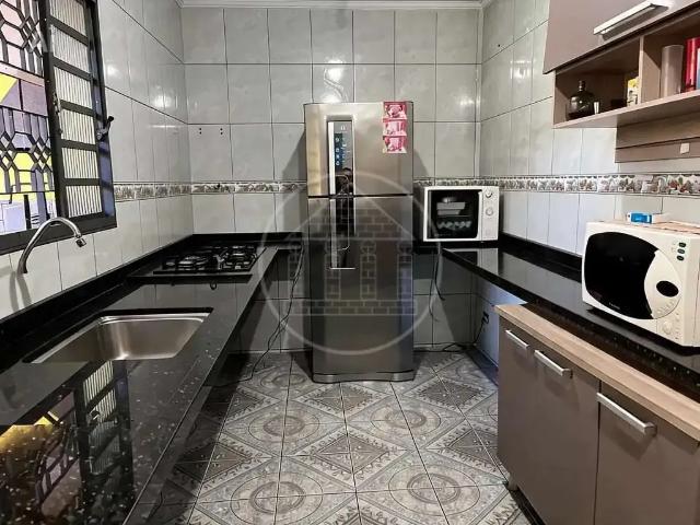 Casa / Sobrado para Venda em São Paulo/SP Balneário São José 4 Quartos