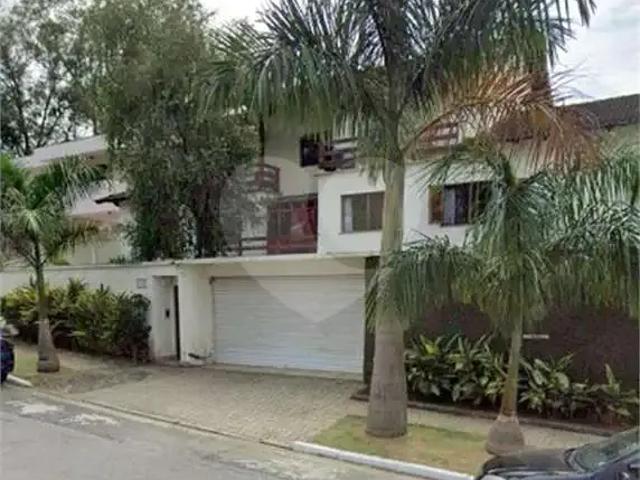 Casa / Sobrado para Venda em São Paulo/SP Tremembé 6 Quartos