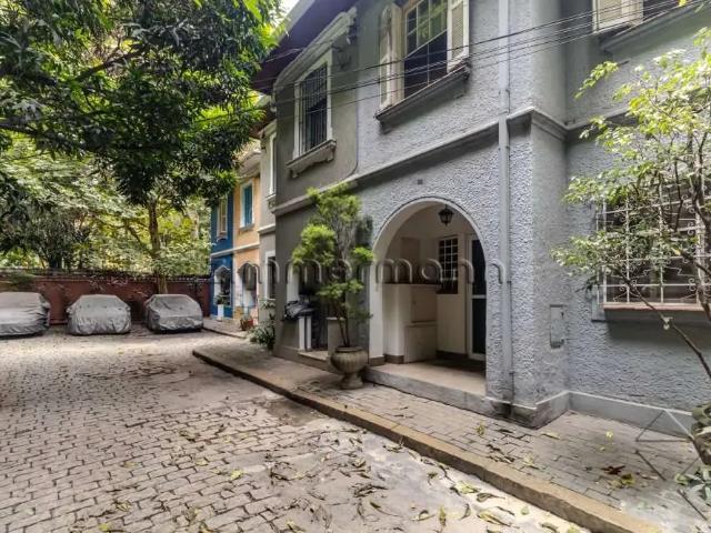 Casa / Sobrado para Venda em São Paulo/SP Bela Vista 3 Quartos