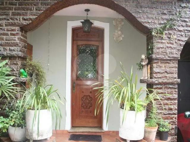 Casa / Sobrado para Venda em São Paulo/SP Bela Vista 3 Quartos