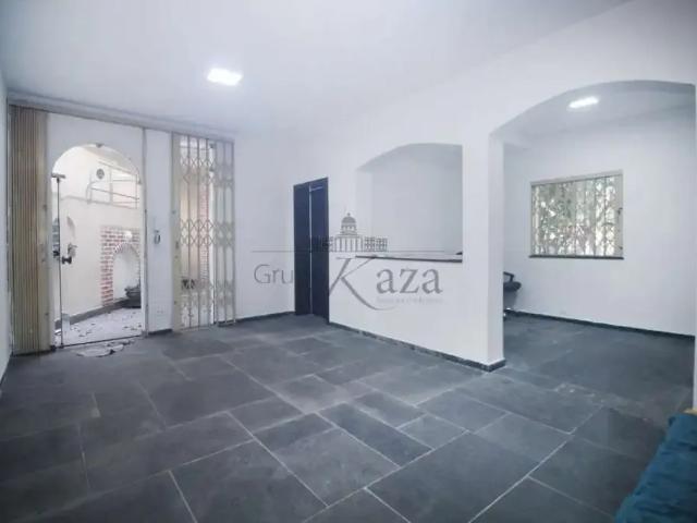 Casa / Sobrado para Venda em São Paulo/SP Bela Vista 4 Quartos
