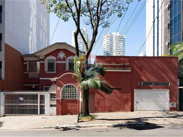 Casa / Sobrado para Venda em São Paulo/SP Bela Vista 8 Quartos