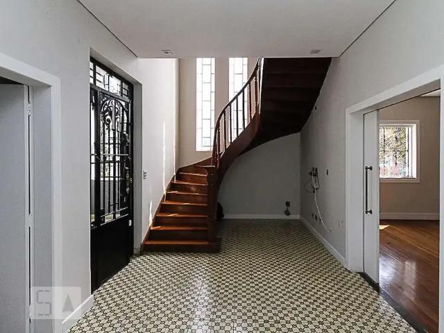 Casa / Sobrado para Venda em São Paulo/SP Belém 6 Quartos