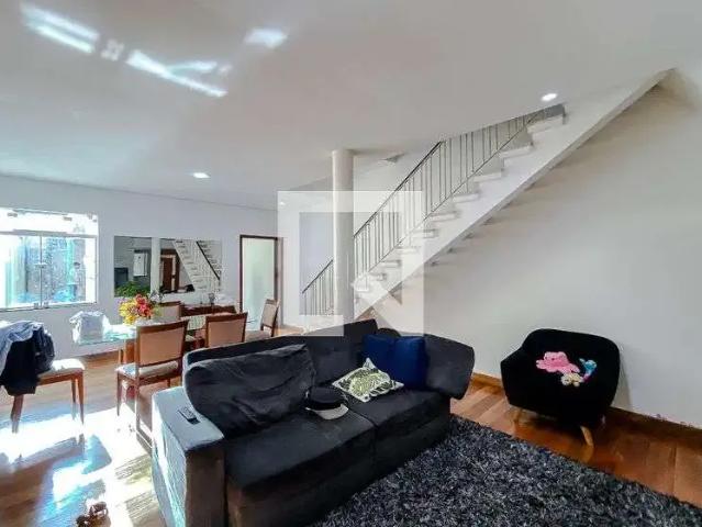 Casa / Sobrado para Venda em São Paulo/SP Belém 3 Quartos