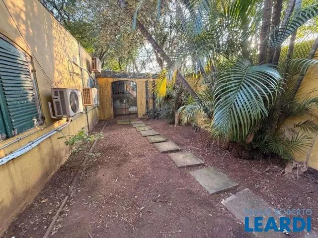 Casa / Sobrado para Venda em São Paulo/SP Boaçava 3 Quartos