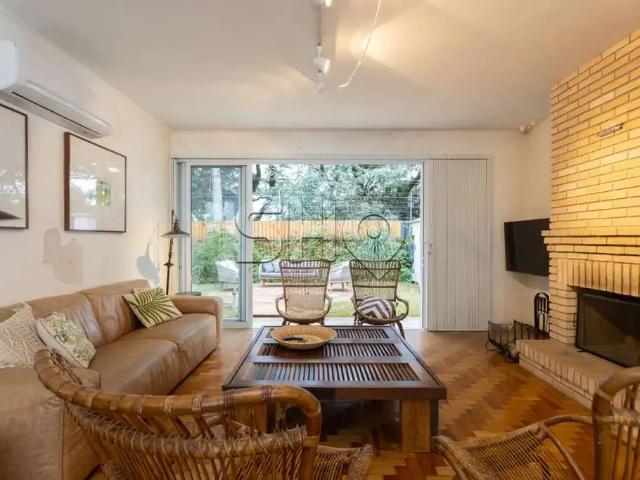 Casa / Sobrado para Venda em São Paulo/SP Boaçava 4 Quartos