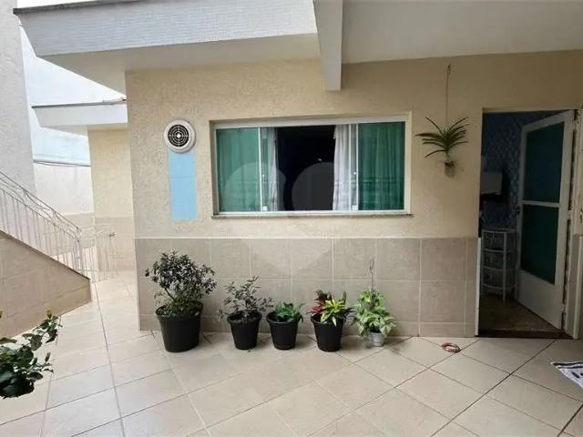Casa / Sobrado para Venda em São Paulo/SP Tremembé 3 Quartos